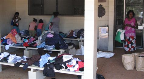 Aurukun Police Lend A Hand Through Second Hand Far North