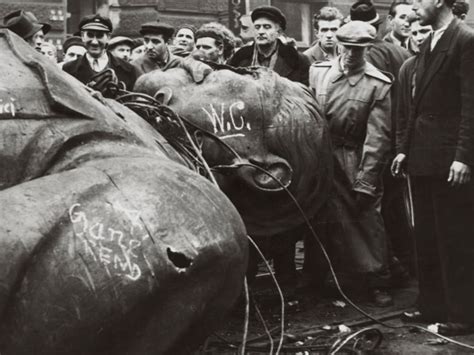 Забраняваш пропагандата сред деца и те гонят от „просветена“ Европа Lentata