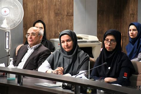 بیمارستان امام خمینی سومین جلسه روسای بخش‌های مجتمع بیمارستانی امام