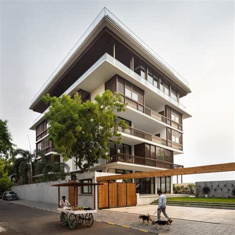 Thirteen Architects Pick Their Favourite Buildings In India
