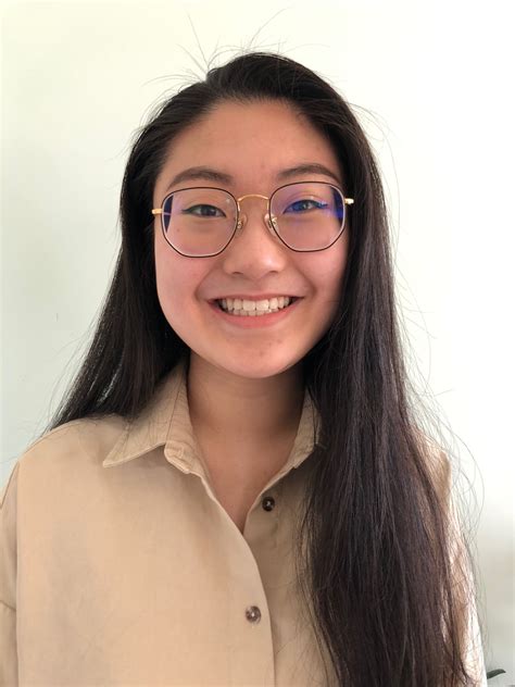 Amber Bormanns Instagram Twitter And Facebook On Idcrawl