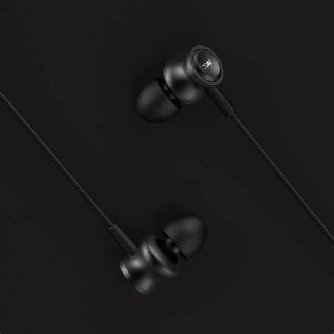 Mobile Black Boat Bassheads 152 Wired Earphones At ₹ 399piece In Akola