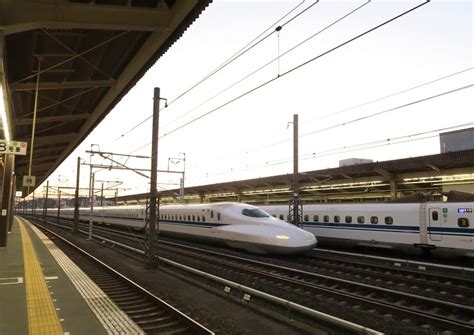 東海道新幹線 掛川、静岡駅 朝の新幹線ラッシュ？ （2018年1月6日） ポニーさんの街ブラと撮り鉄 「ポニ夢中」 （ぬる鉄紀行）