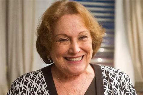 Nicette Bruno ganhará biografia escrita por Cacau Hygino Metrópoles