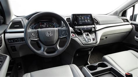 2021 Honda Odyssey Yearlong Review Verdict A Van To Love
