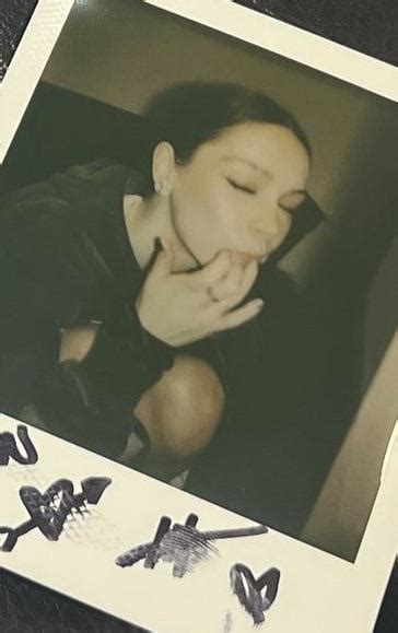 HollyHumberstoneNSFW