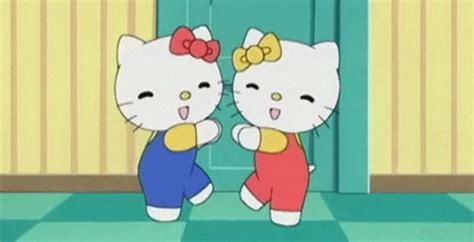 Hello Kitty And Mimmy S Find And Share On Giphy