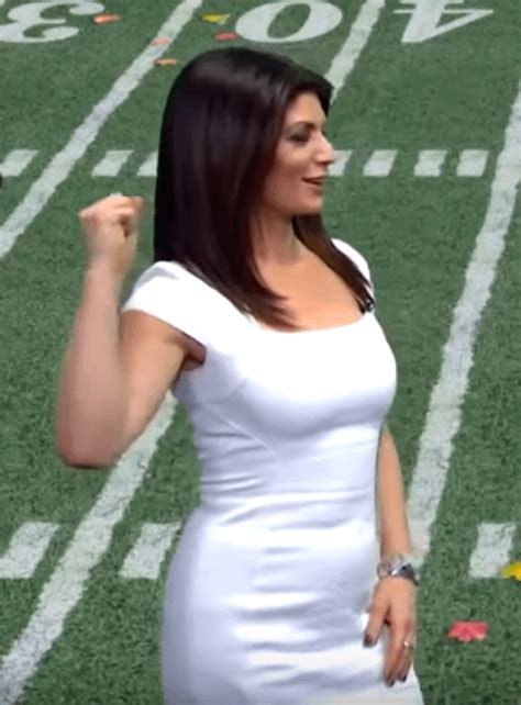 Tamsen Fadal Rcurvynewswomen