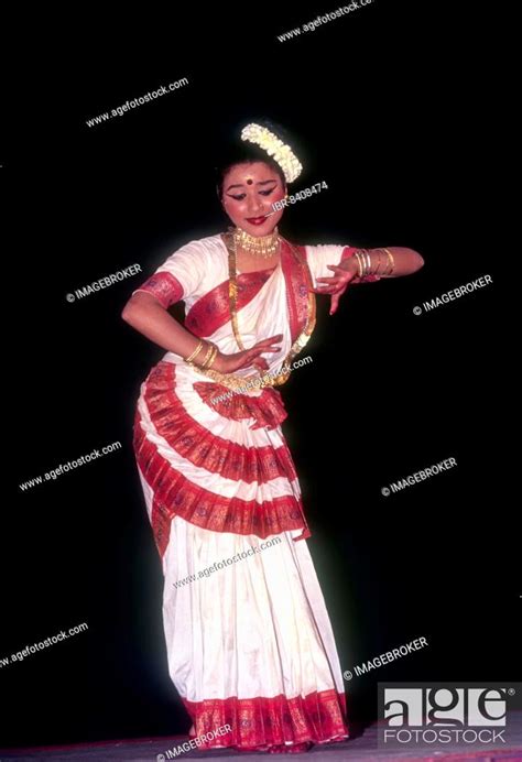Mohiniyattam Mohiniattam A Classical Dance Form From Kerala Stock