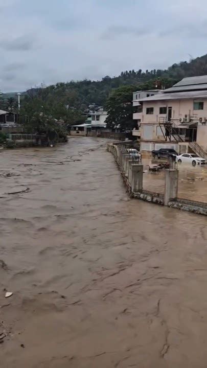 ယနေ့ ၂၉ ၄ ၂၀၂၅ တာချီလိတ် မယ်ဆိုင် အမှတ် ၁ တံတား မိုး‌များပြီး ရေကြီးမ