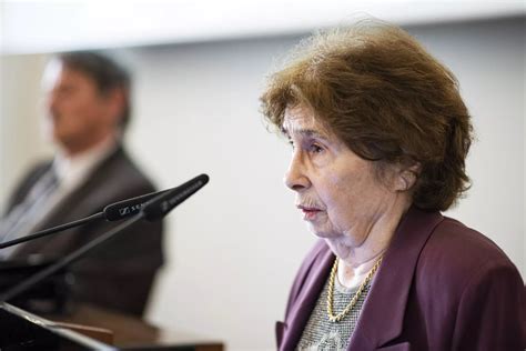 Spravo Zavirata Levica In Spomenka Hribar Nova24tv