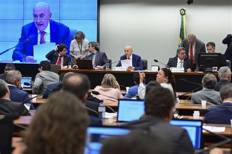 Comissão Do Congresso Espera Relatório Para Votar Orçamento De 2025