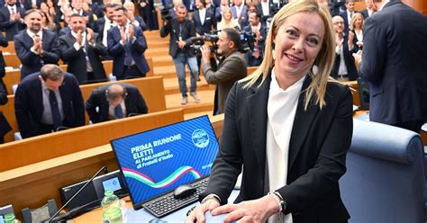 Politico Giorgia Meloni Becomes Italys First Female Prime Minister