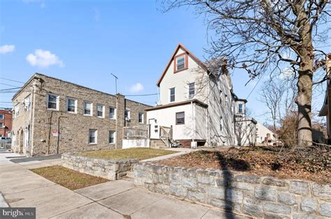 27 E Glenolden Ave Glenolden Pa 19036 House For Rent In Glenolden