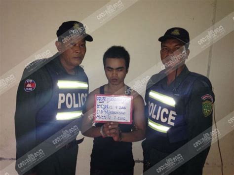 ក្រុម កម្មករ សំណង់ វាយ សម្លាប់ ជាងដែក ម្នាក់ ជន ដៃដល់ ម្នាក់ ក្នុង ចំណោម ៣ នាក់ ត្រូវ ប៉ូ លិស