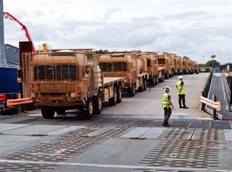 Cold War Warrior Uk And World Defence News New Army Trucks Head To Helmand