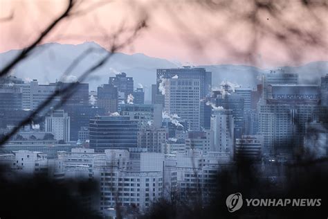 서울 아침 14도 맹추위 연합뉴스