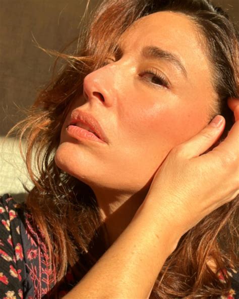 Gisele ItiÉ Brilha Nas Redes Sociais
