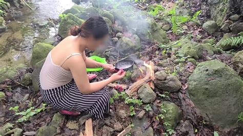 Pinay Cooking Wild Ferns And Sex In The Riverside Viral Single Mom