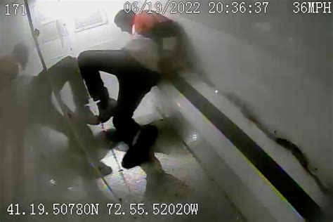 Man Paralyzed In Police Van Reaches 45m Settlement With Connecticut