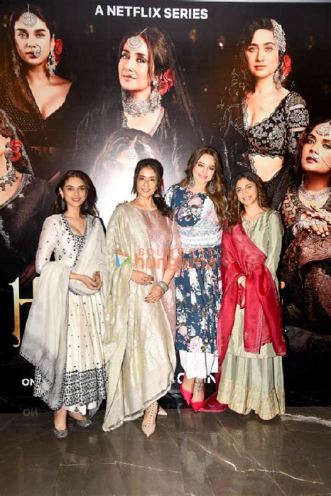 Photos Sonakshi Sinha Aditi Rao Hydari Sanjay Leela Bhansali And