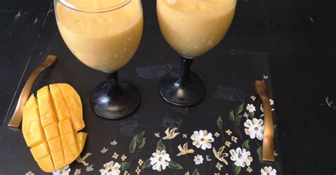Mango Smoothie🥭🥭 Recipe By Rehana Wasim Cookpad