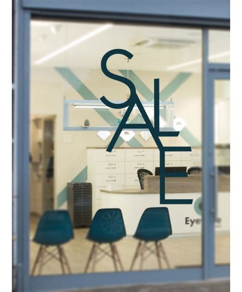 Стикери за витрини с надпис намаление Sale —