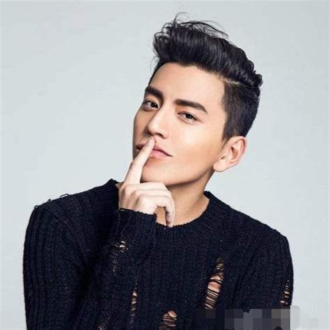 盘点一笑毁所有的男星：林更新、吴亦凡都上榜 360娱乐，你开心就好