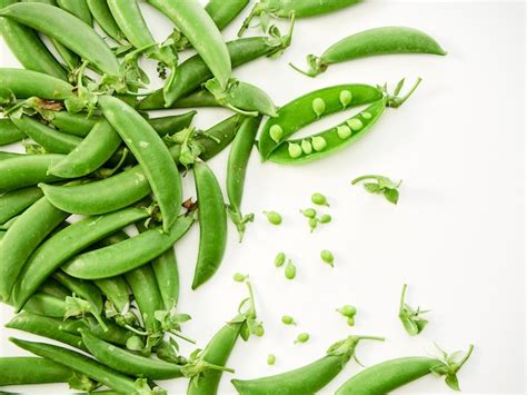 Premium Photo Green Pea Pod