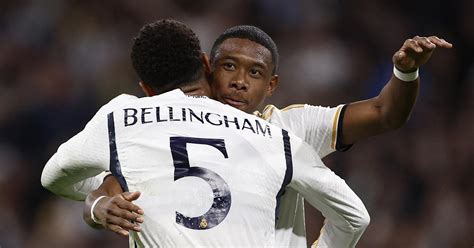 Multiplex Ligue Des Champions Le Real Madrid Bat Naples Match Fou