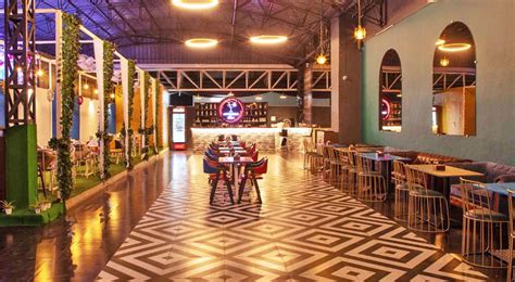 Explore Upper Deck Lounge In Nibm Road Pune