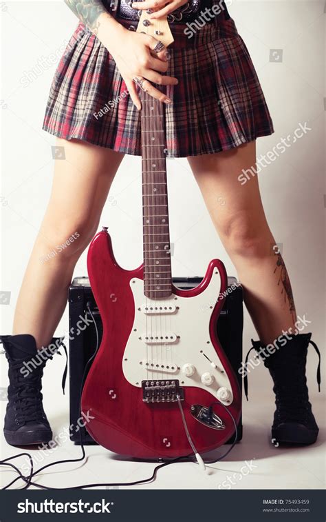 6432 Imágenes De Rock Roll Dress Imágenes Fotos Y Vectores De Stock