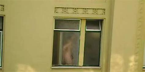 Flagras Do YouTube Vizinha No Banho Tnaflix Com