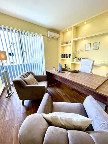 ΚΟΚΚΟΡΗ ΑΦΡΟΔΙΤΗ Φωτογραφίες Δικηγορικό Γραφείο Δικηγόροι And Δικηγορικά Γραφεία Γλυφάδα