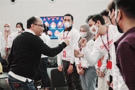 Telkomsel On Linkedin Bukasemuapeluang Lifeattelkomsel