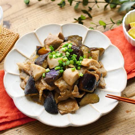 【おつまみごはん】こってり味が食欲そそる！豚肉となすのにんにくみそ炒め Macaroni