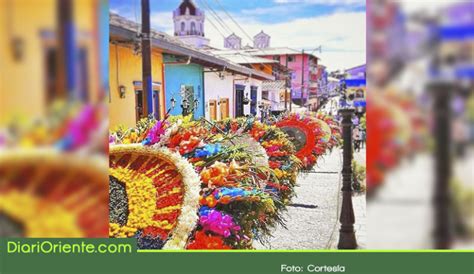 Hoy Inicia En Guatapé La Cuarta Versión De Zócalos Y Flores Silletas Y