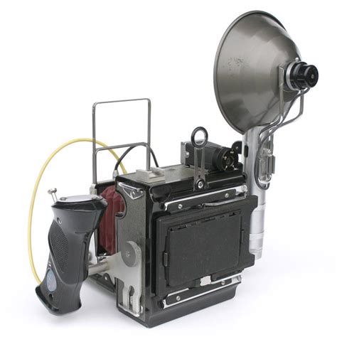 Superb Graflex Century Graphic With Red Bellows Flash Unit And