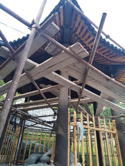 【文化一线】 高度重视 定期巡查 妥善安排 ——大安山乡全力做好文物修缮工作