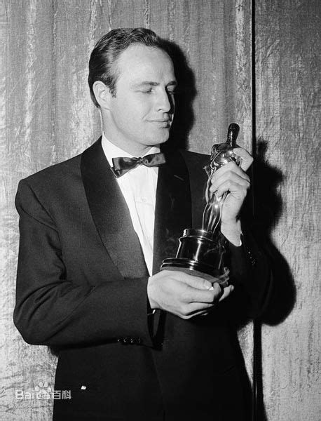 马龙·白兰度marlon Brando生活照 最优质马龙·白兰度marlon Brando生活照 万佳直播吧