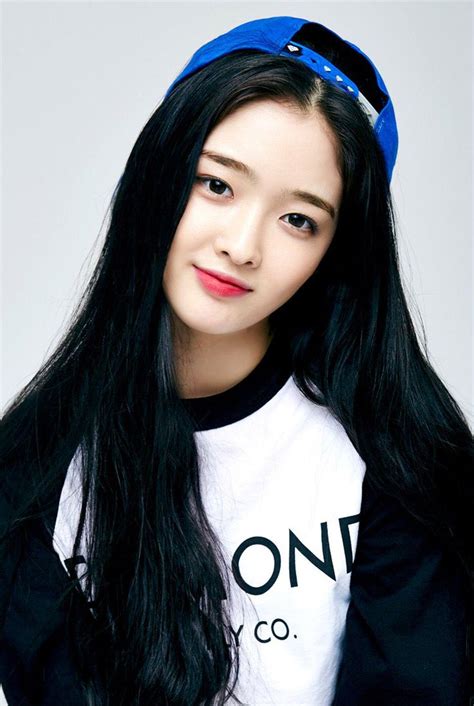 Dia Eunjin Ahn Eunjin