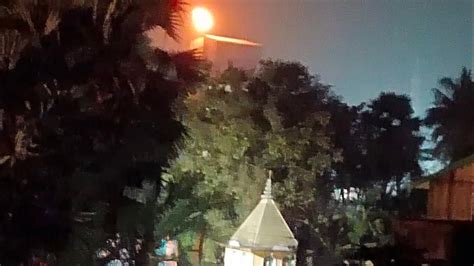 রাতের বেলা ছাদে ঘুরতে গিয়ে একটা অপূর্ব একটা জিনিস দেখলাম Youtube