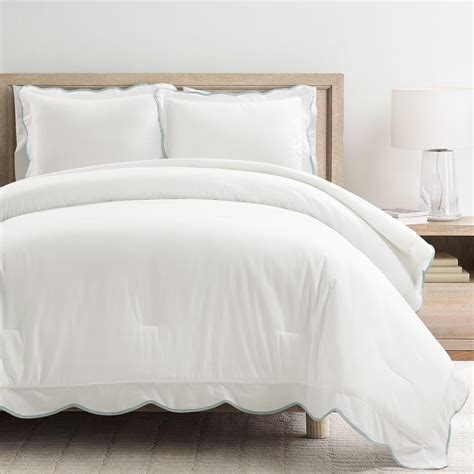 Lush Decor Coastal Chic Scallop Edge Comforter Set Bluewhite 3 Piece