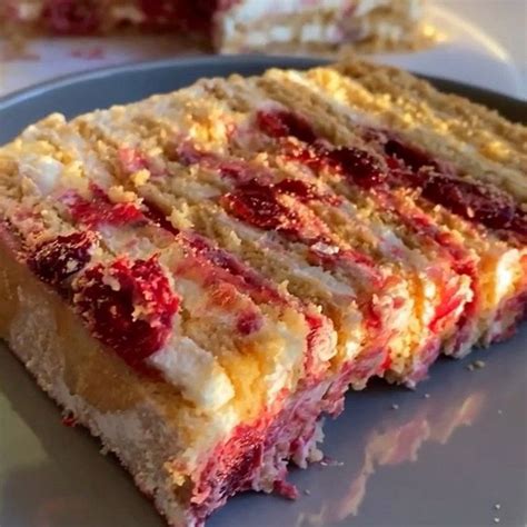 Рецепт Нежнейший медовик с вишней Baking Recipes Cake Recipes Rum