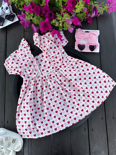 Дитячий одяг та взуття костюми куртки кросівки дропшипінг ціна 425 грн 🌸Стильне платтячко для