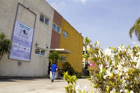 Faculdade de Ciências Farmacêuticas Fachada USP Imagens Banco de