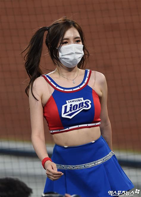 삼성 치어리더 가려지지 않는 미모 엑s Hd포토