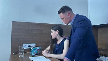 Nonstop Deepthroat Until He Explodes In Her Throat Xnxx Com