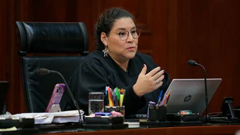 Lenia Batres Y Norma Piña Tienen Desencuentro Durante Pleno Grupo Milenio