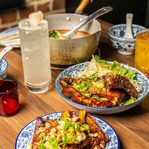 Oncle Lee Montréal A Michelin Guide Restaurant